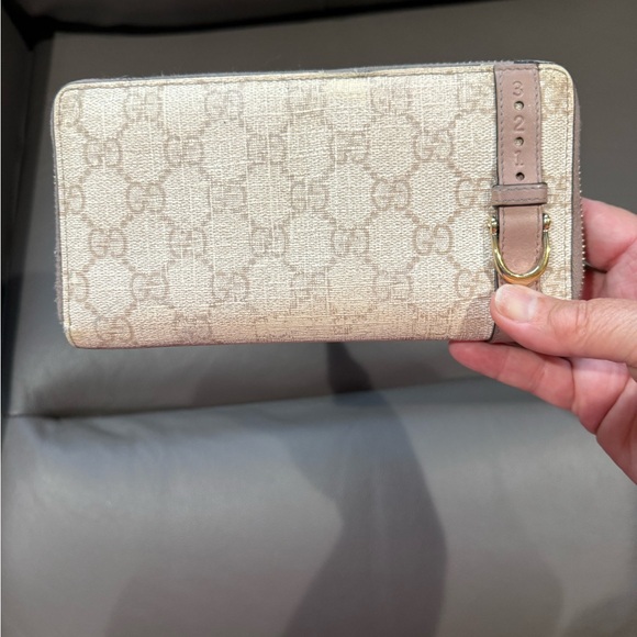Gucci | Bags | Gucci Beige Monogram Wallet | Poshmark